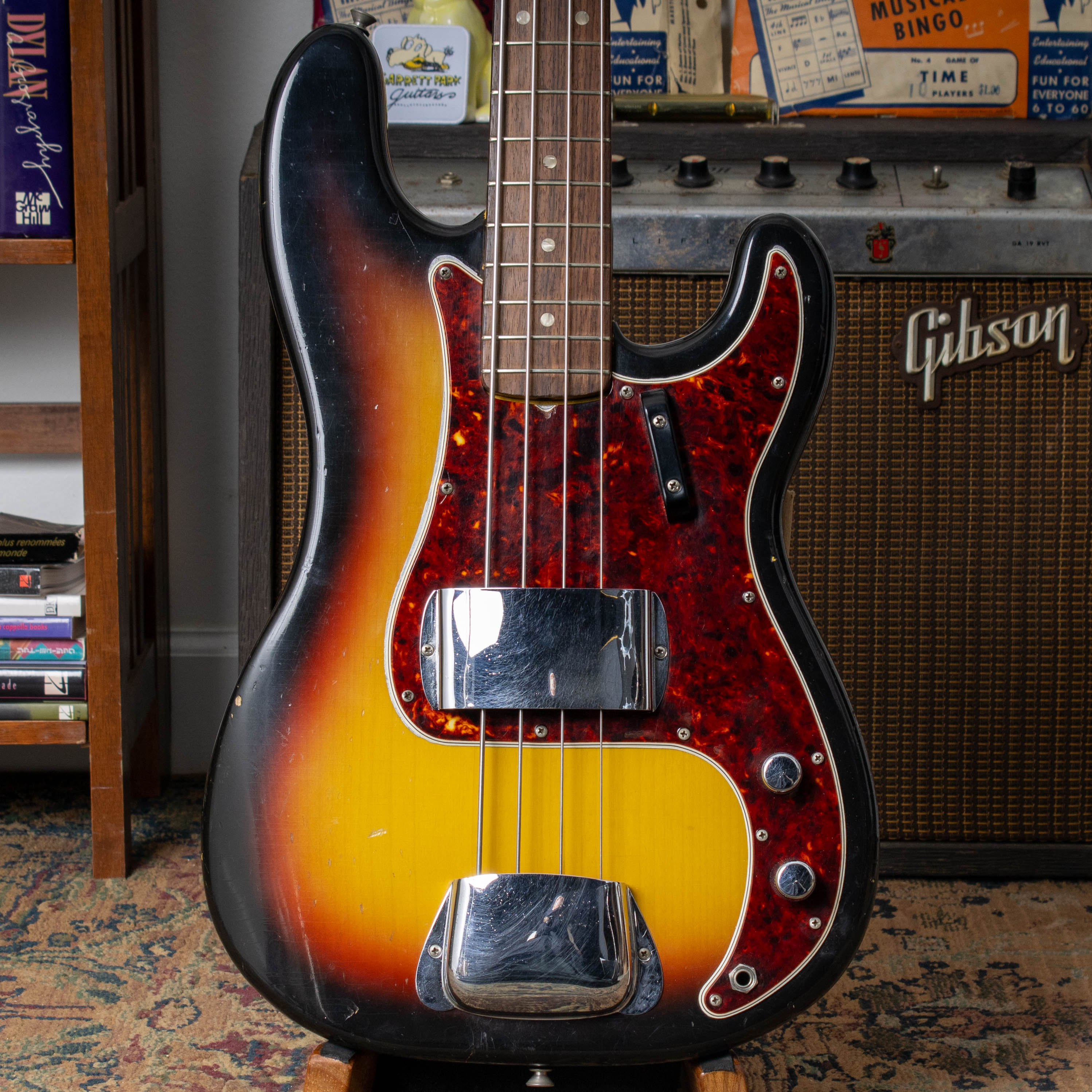 Vintage Bass Guitars – Garrett Park Guitars