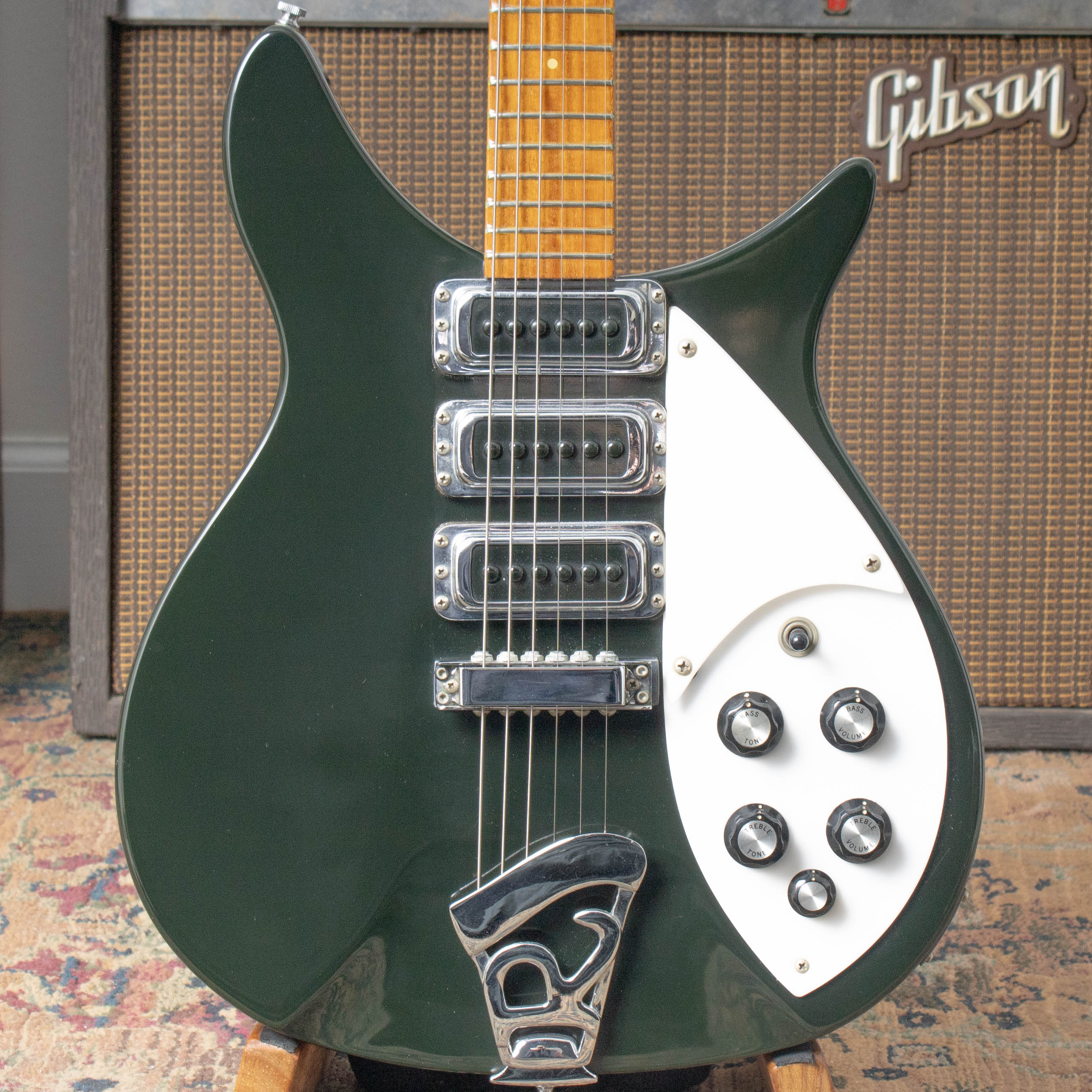 1983 Rickenbacker 320 - Custom Color – Garrett Park Guitars